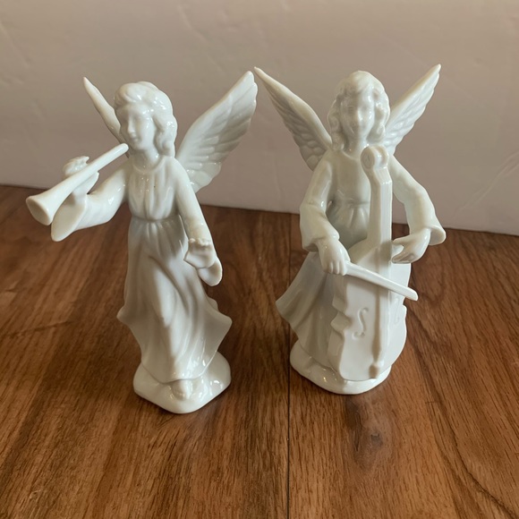 Enesco | Art | Vintage Enesco Porcelain Angel Figures | Poshmark